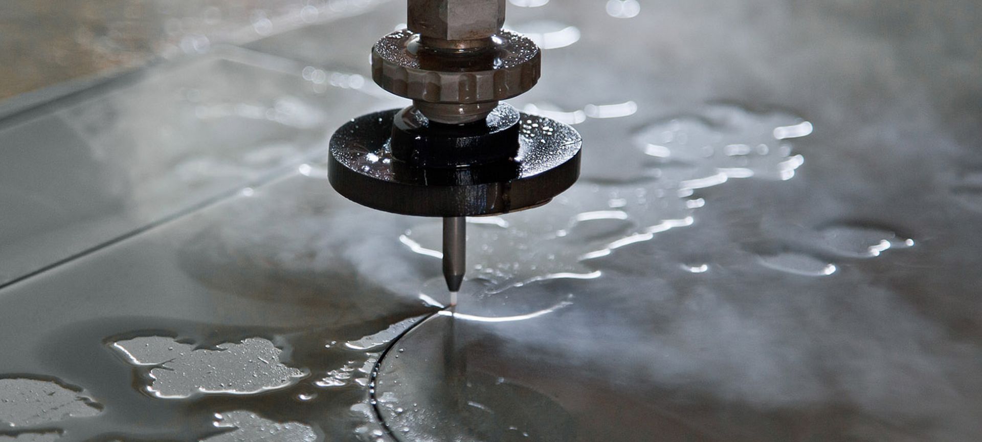 Idrogetto - Waterjet - RT Infissi e Grate